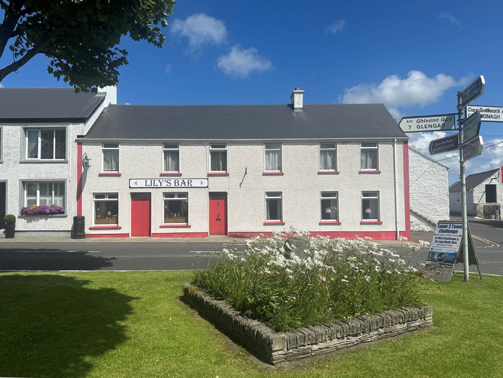 LILY`S BAR, MALIN VILLAGE, MALIN Price From €295,000