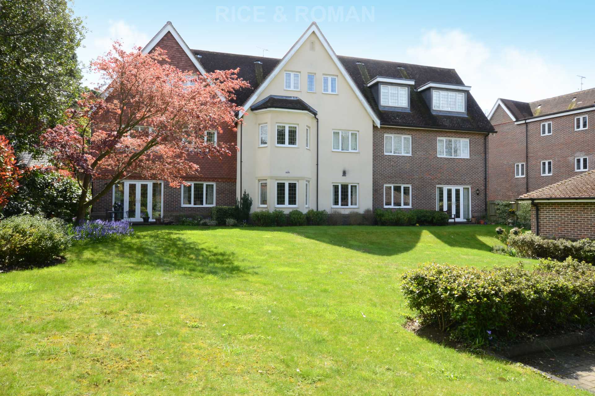 1 Bedroom Apartment, Ashcroft Place – Leatherhead – Rice and Roman