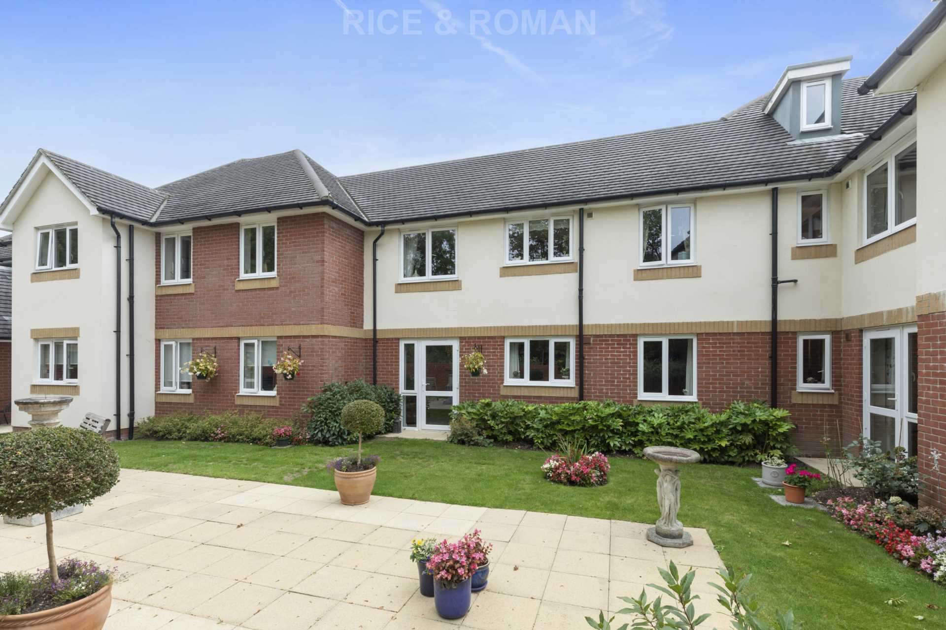 1 Bedroom Apartment, Lord Rosebery Lodge – Epsom – Rice and Roman