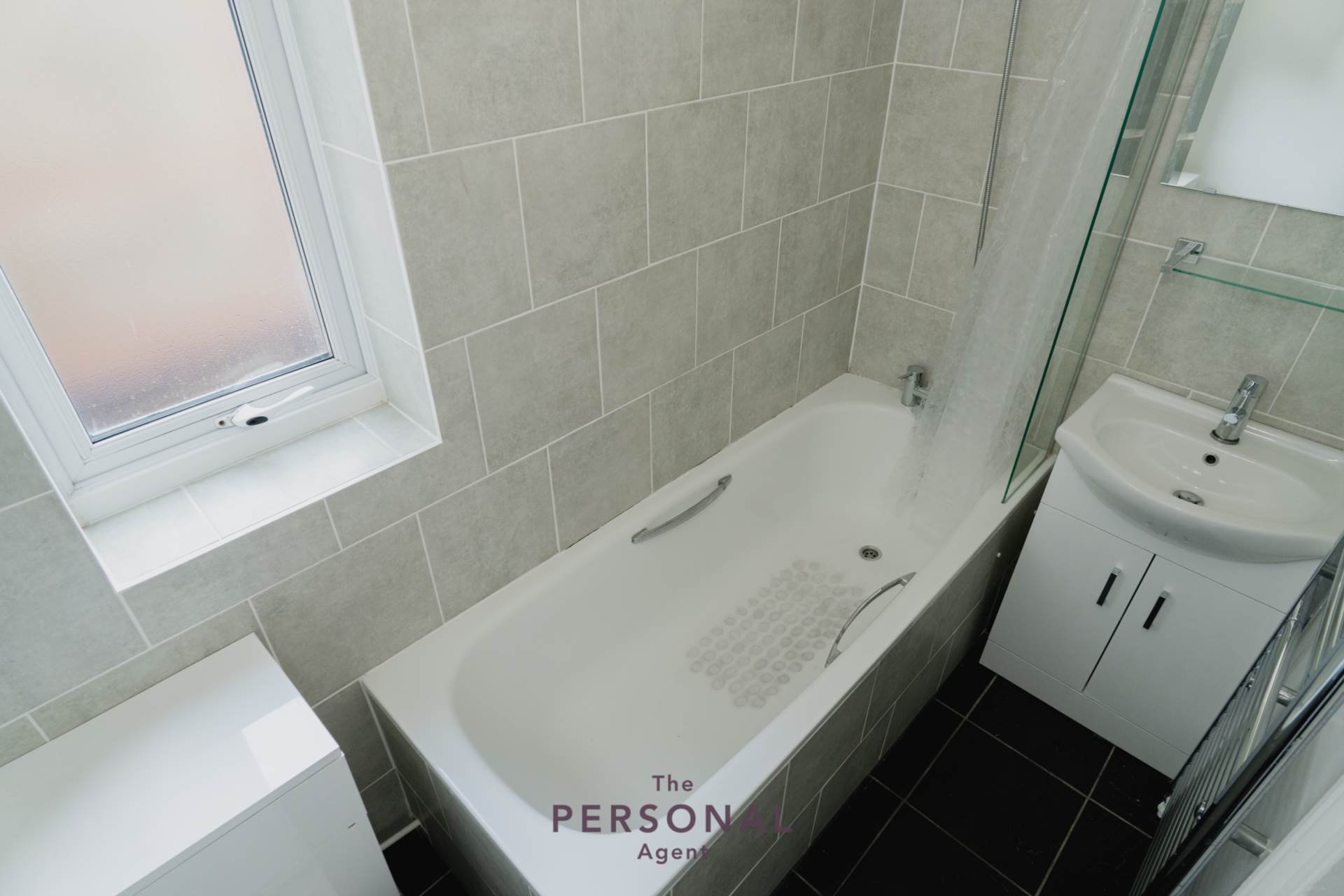 Hook Road, Epsom | The Personal Agent